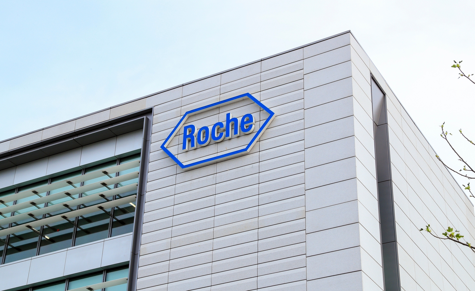 Roivant reportedly could sell colitis drug to Roche for over $7B ...