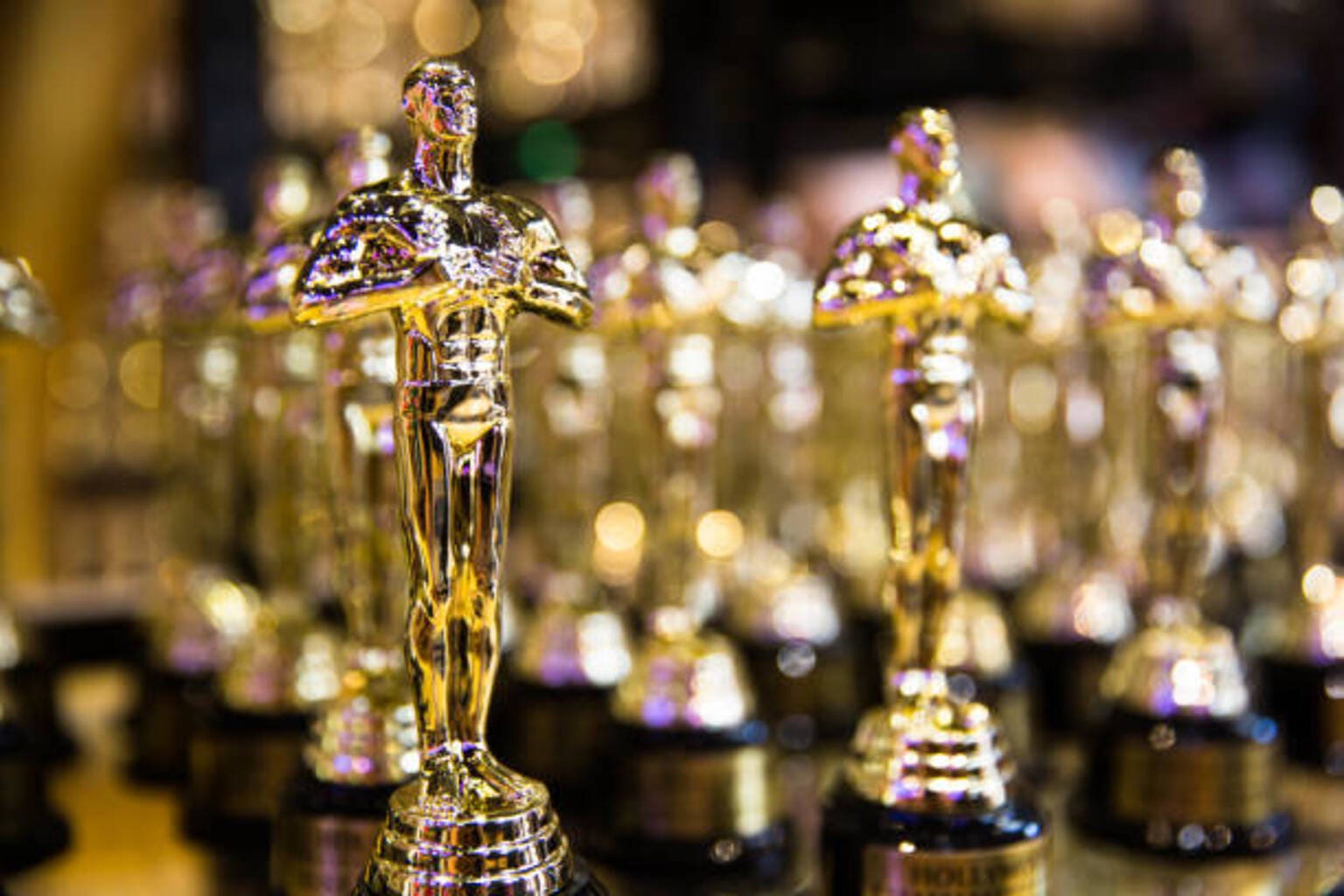 'One Battle After Another' dominates Oscars (WBD:NASDAQ) | Seeking Alpha