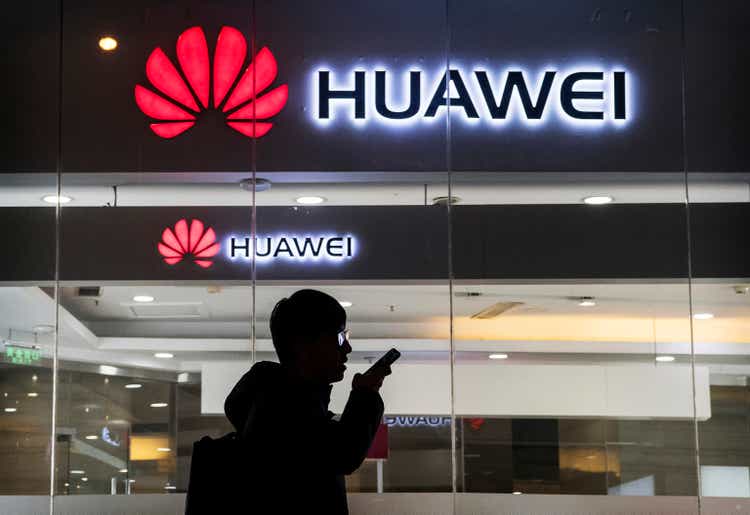 Huaweis Mate 60 Pro Phone Drives Chinese Chip Stocks Rally Amid 5g
