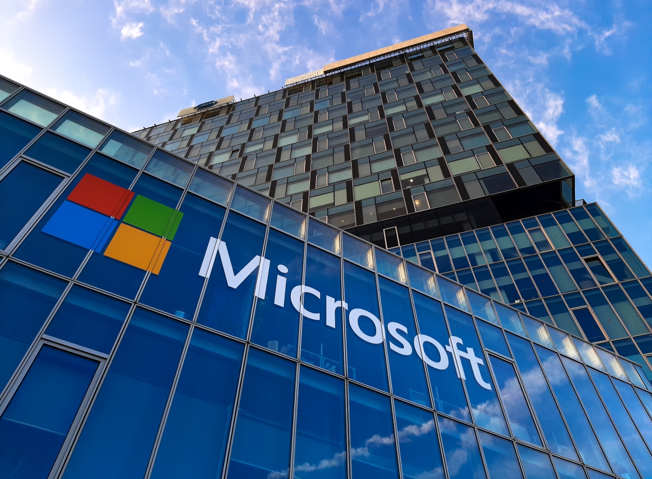 Microsoft reclaims title of world's most valuable public company after ...