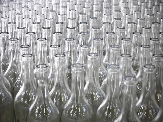 O-I Glass plunges after cutting earnings guidance on higher global ...