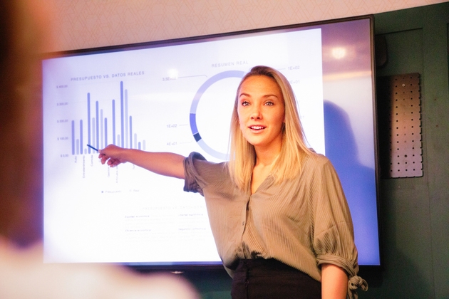 Earnings week ahead: ORCL, ADBE, FCEL, ACB, CHWY, and more (NYSE:ORCL ...