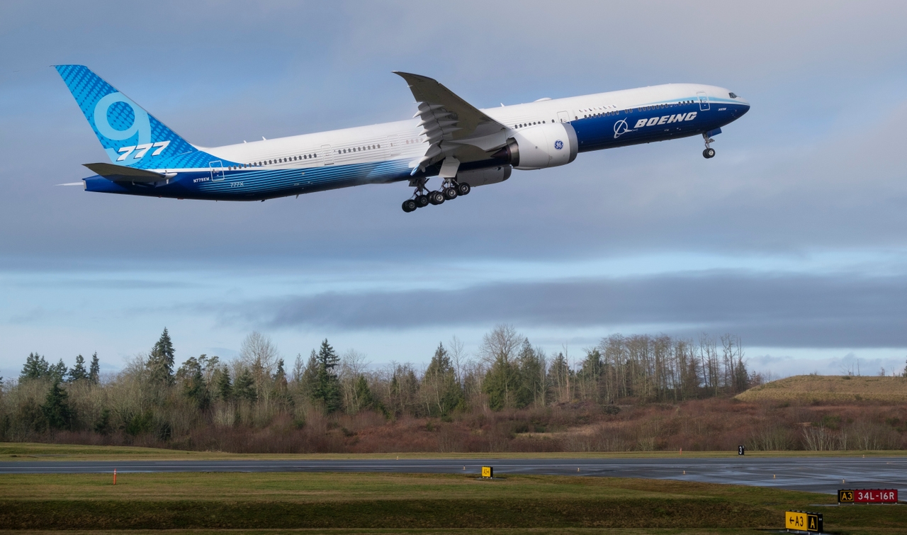 Boeing Stock: Next Evolution Aircraft Launch Is Close (NYSE:BA ...