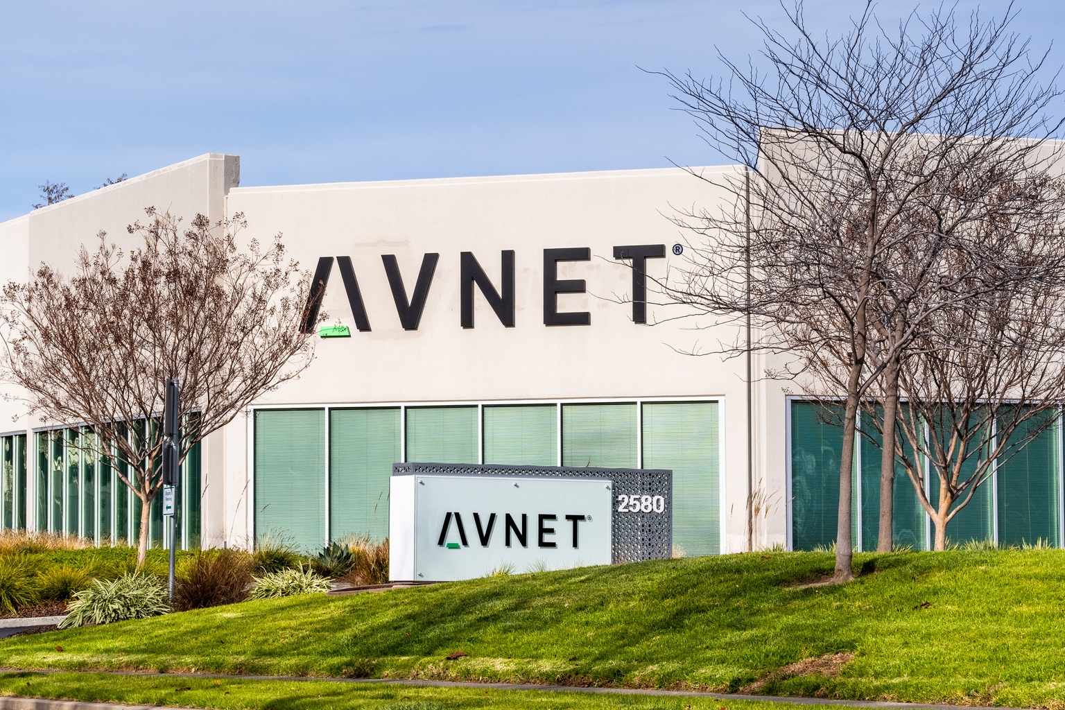 Avnet: Declining Demand And Escalating Competition Pose Challenges ...