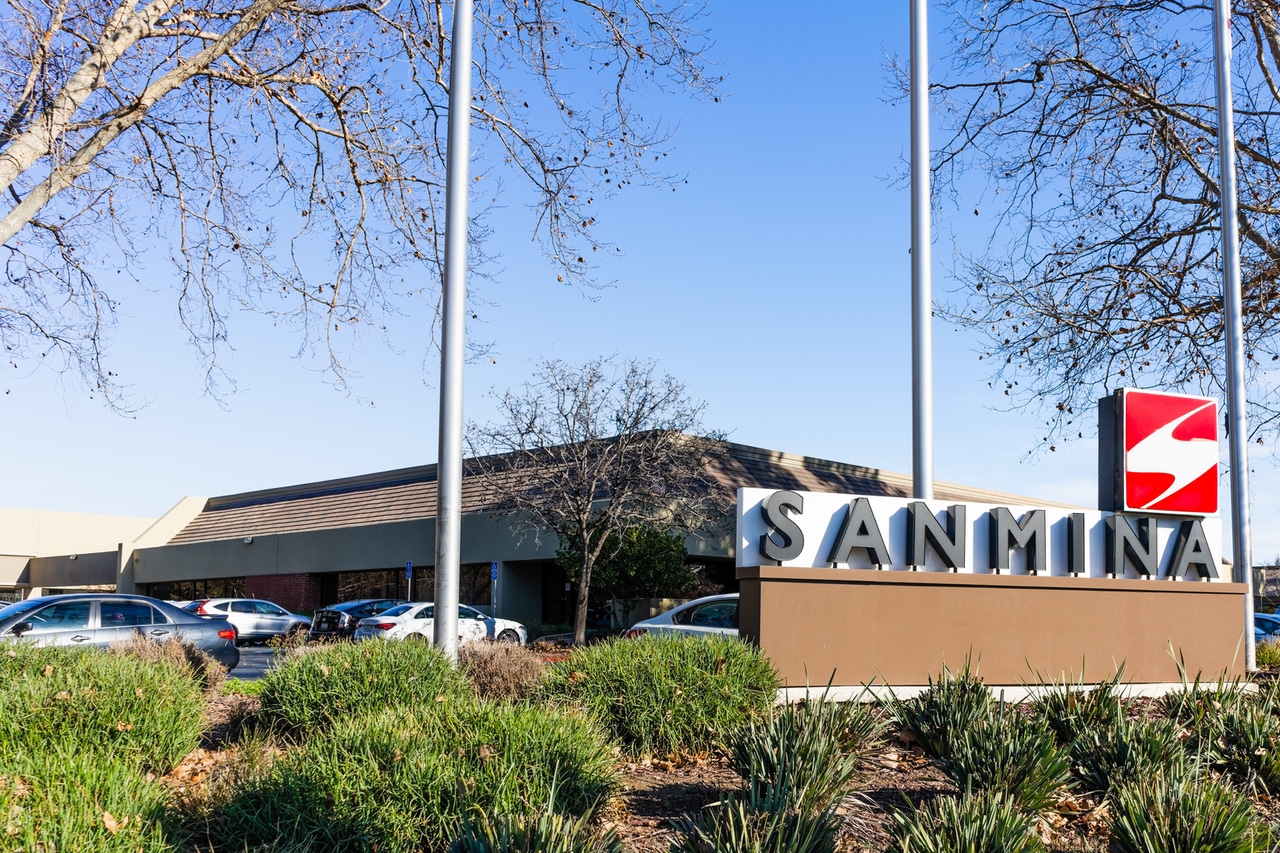 Sanmina Corporation: Concentration Risk, Tech Investments, Recession ...