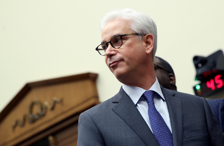 Wells Fargo CEO Charles Scharf earns $24.5M in 2021 (NYSE:WFC ...