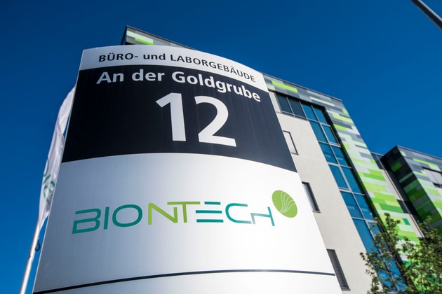 BioNTech stock falls on exit of co-founders (BNTX:NASDAQ) | Seeking Alpha