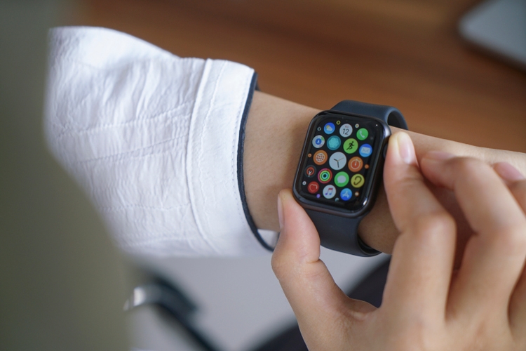 Masimo stock pares gain on Apple Watch patent victory | Seeking Alpha