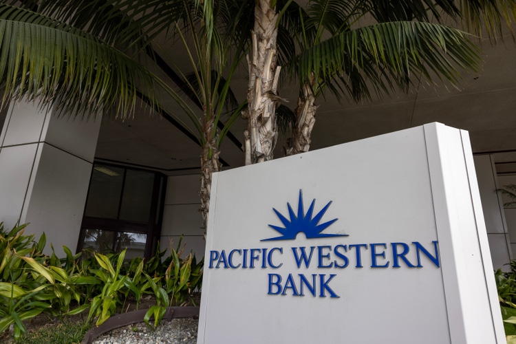 PacWest Bancorp rated Hold in new coverage by Odeon Capital's Bove ...