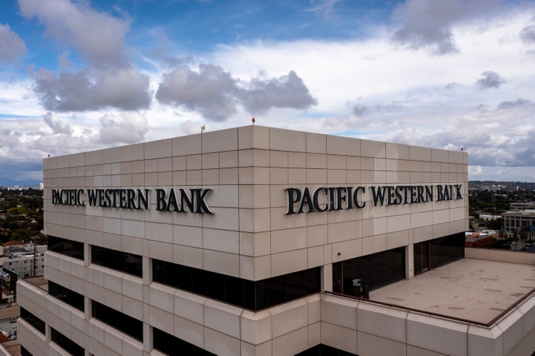 PacWest: Sacrificing Most Of Its Income To Improve Stability (NASDAQ ...