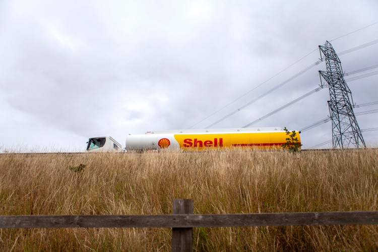 Shell Stock: Looking To Exit After Court Decision On Emissions (NYSE ...