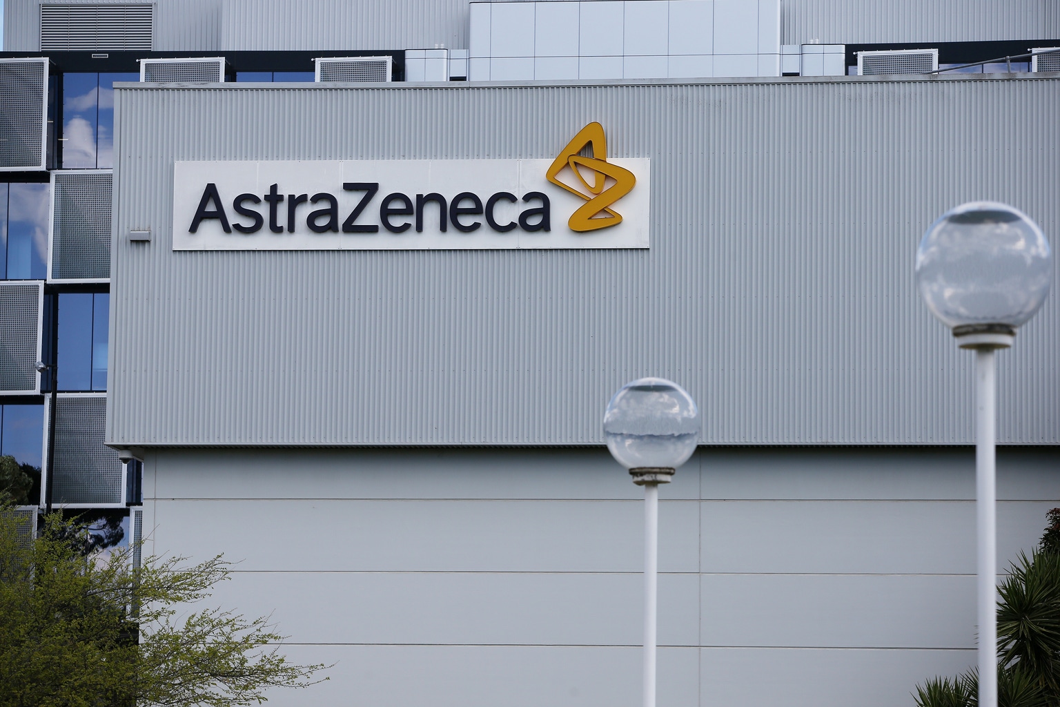 AstraZeneca lists on NYSE on Monday, ending ADS program | Seeking Alpha