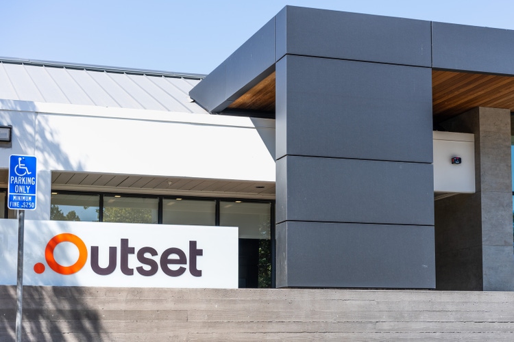 Outset Medical: Expecting Accelerated Growth And Reduced Cash Burn ...