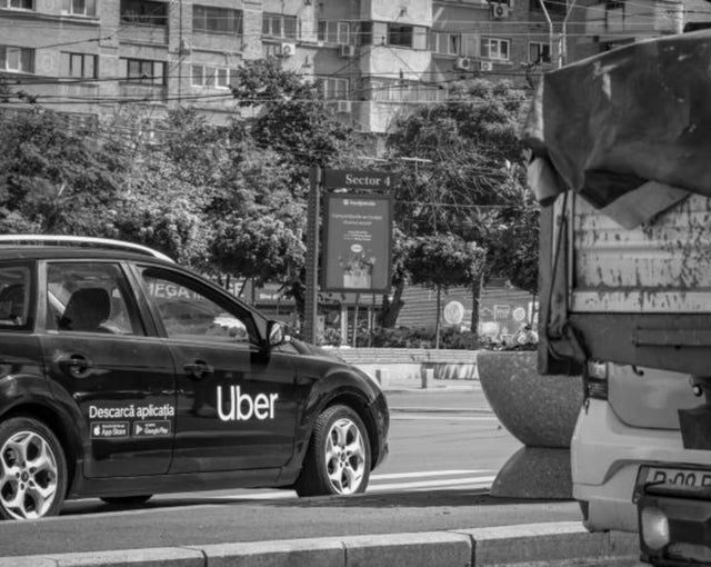 Uber and WeRide launch fully driverless robotaxi in Abu Dhabi (UBER ...