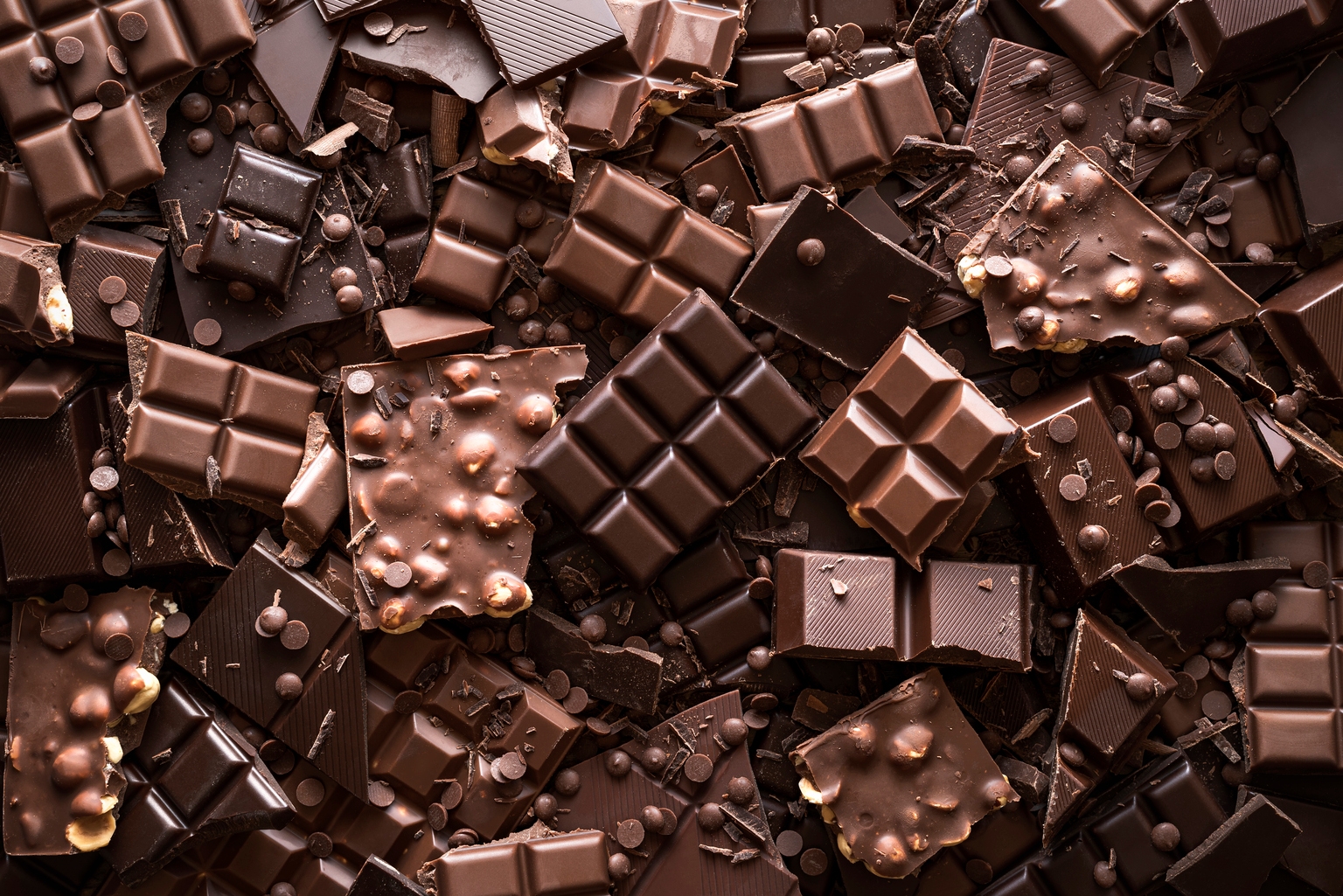 Mondelez Stock: Margin Potential Outweighs Chocolate Deflation Risk ...