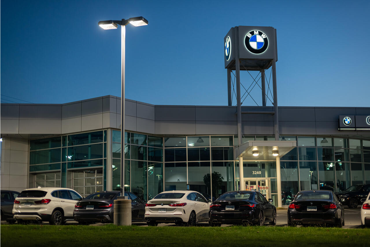 Penske Automotive Group Purchases Largest BMW Dealership In Michigan
