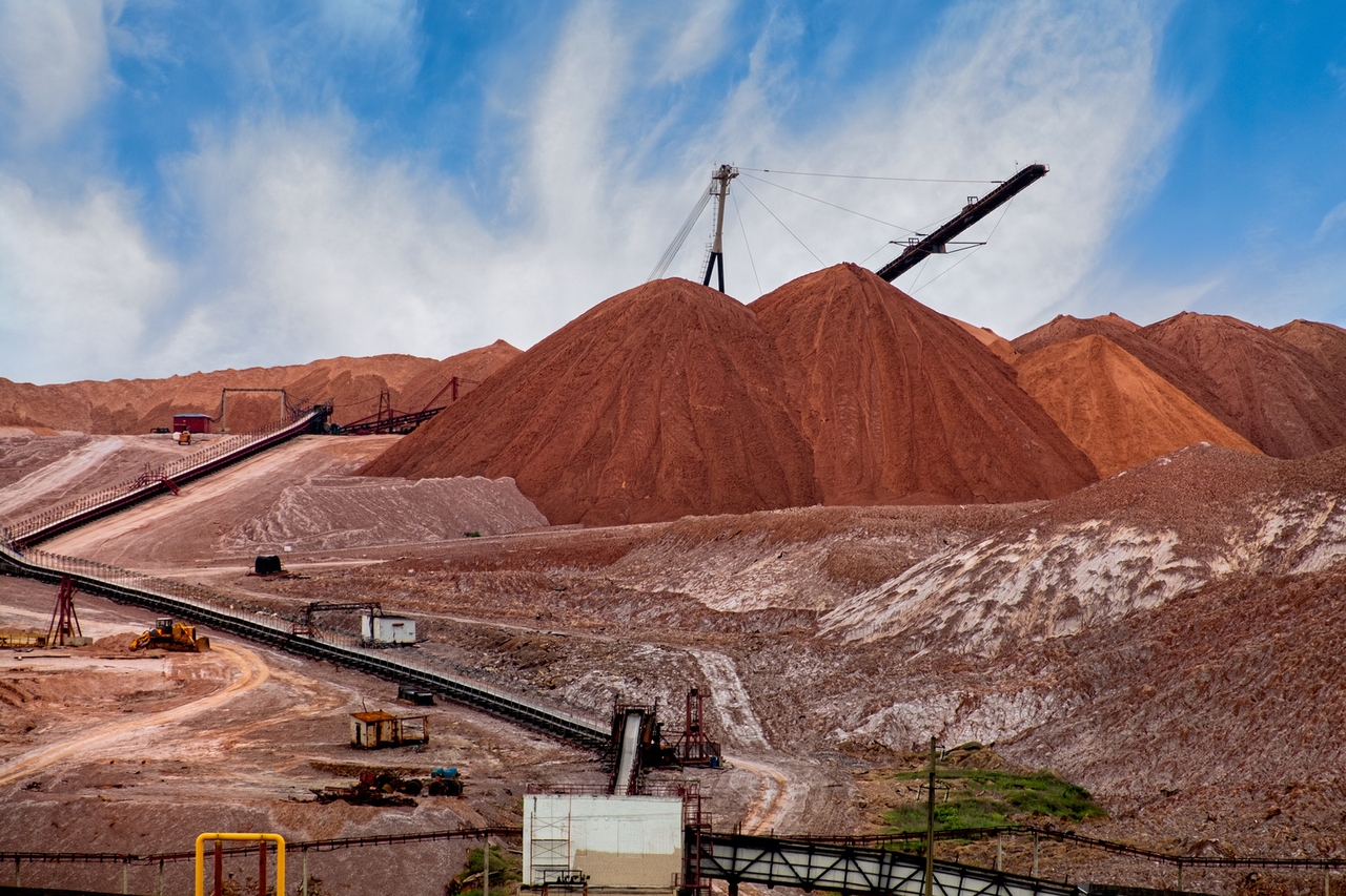 Altius Minerals: Challenges Ahead, But Maybe Another Flare-Up Comes ...