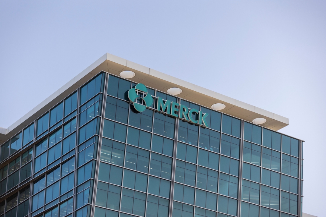 Merck wins FDA approval for pneumococcal vaccine to include children ...