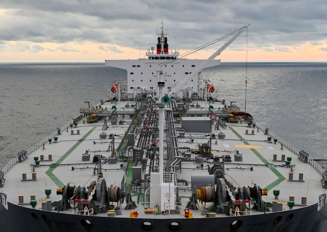 Frontline: How Fleet Renewal, Venezuela Oil, And A 17% Yield Could ...