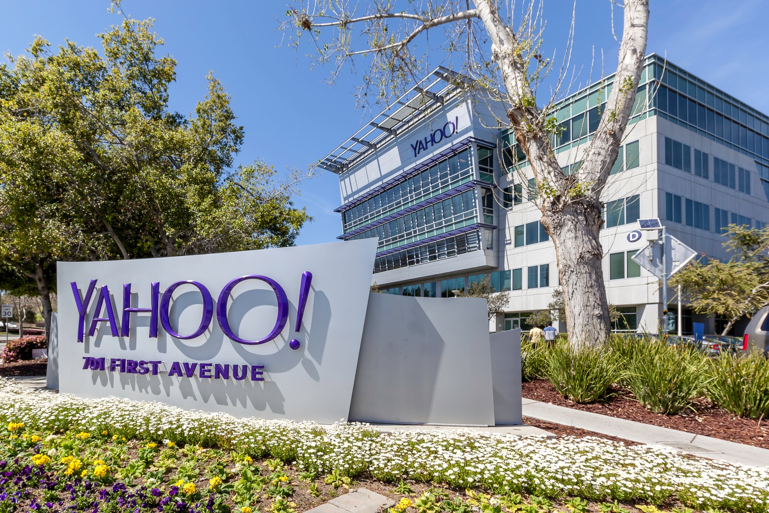 Wall Street Lunch: Yahoo's AOL Heads To Italy In Potential Sale To Bending Spoons | Seeking Alpha