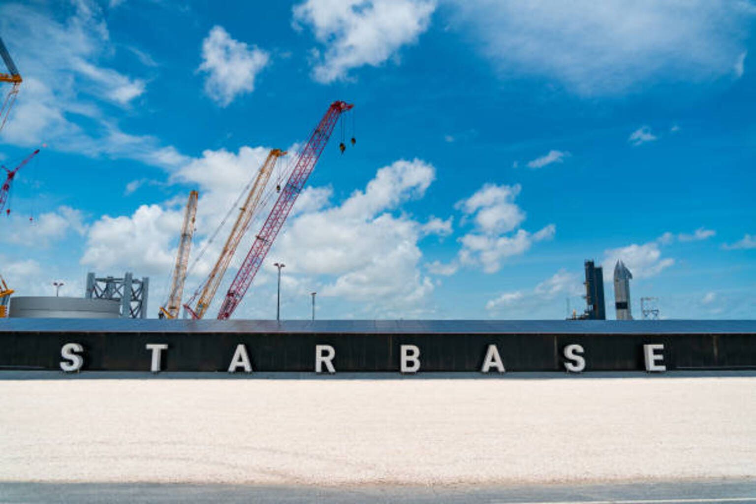 SpaceX expands into energy infrastructure with Texas pipeline plan ...