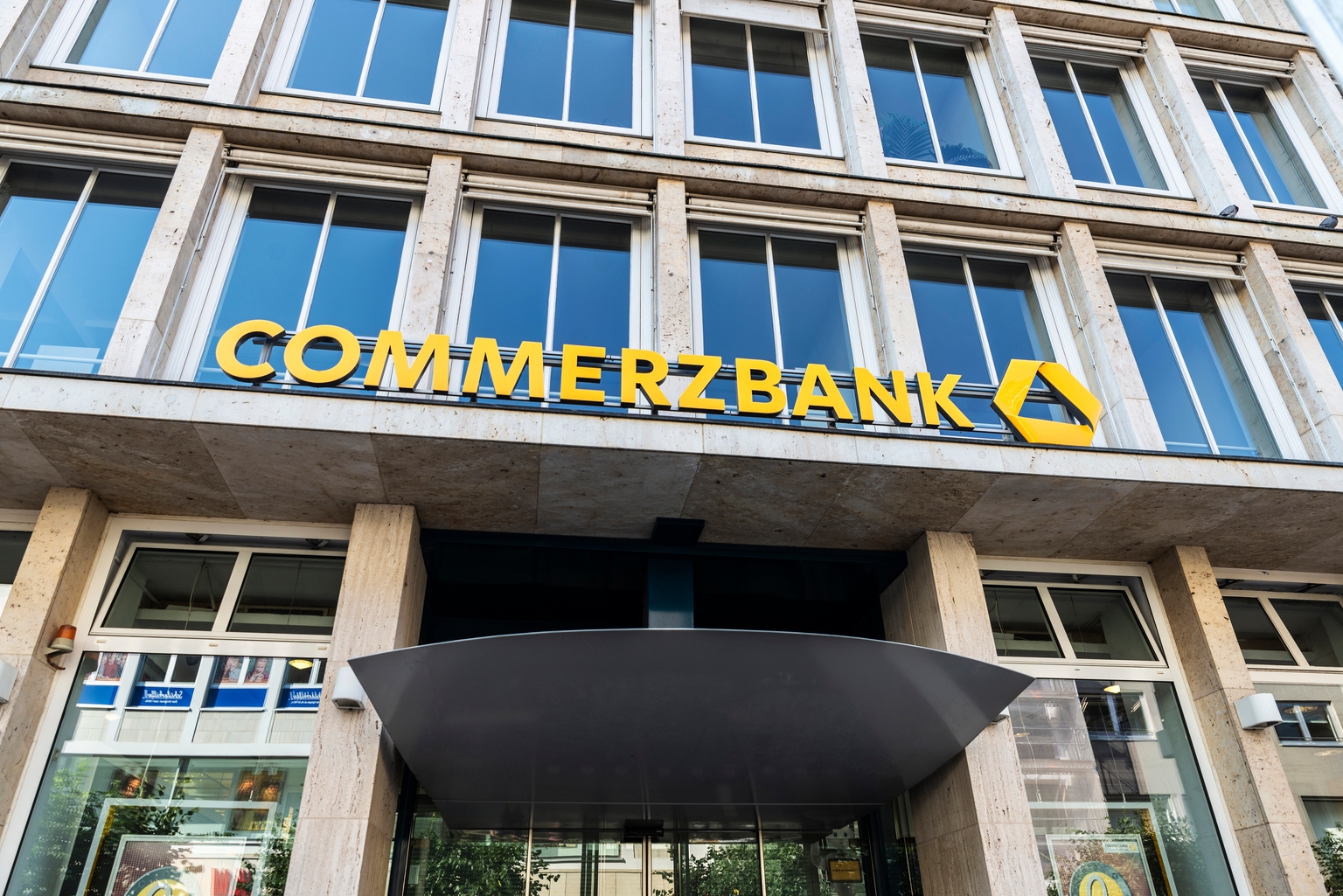 Commerzbank: Strong Position To Drive Returns (OTCMKTS:CRZBF) | Seeking ...