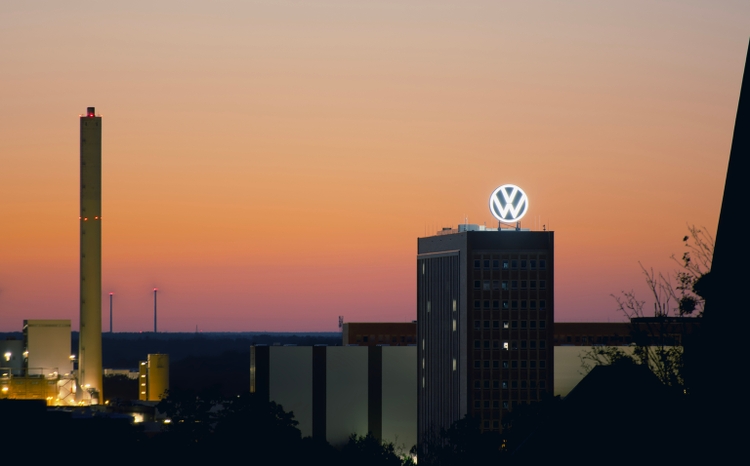 Volkswagen updates on strategic EV plan for North America | Seeking Alpha