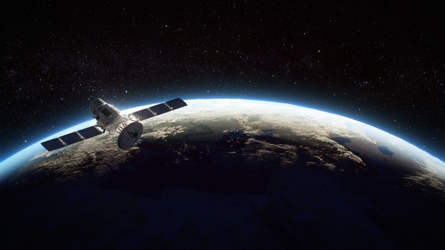 SpaceX to pay EchoStar $2.6B for more spectrum licenses (SATS:NASDAQ ...