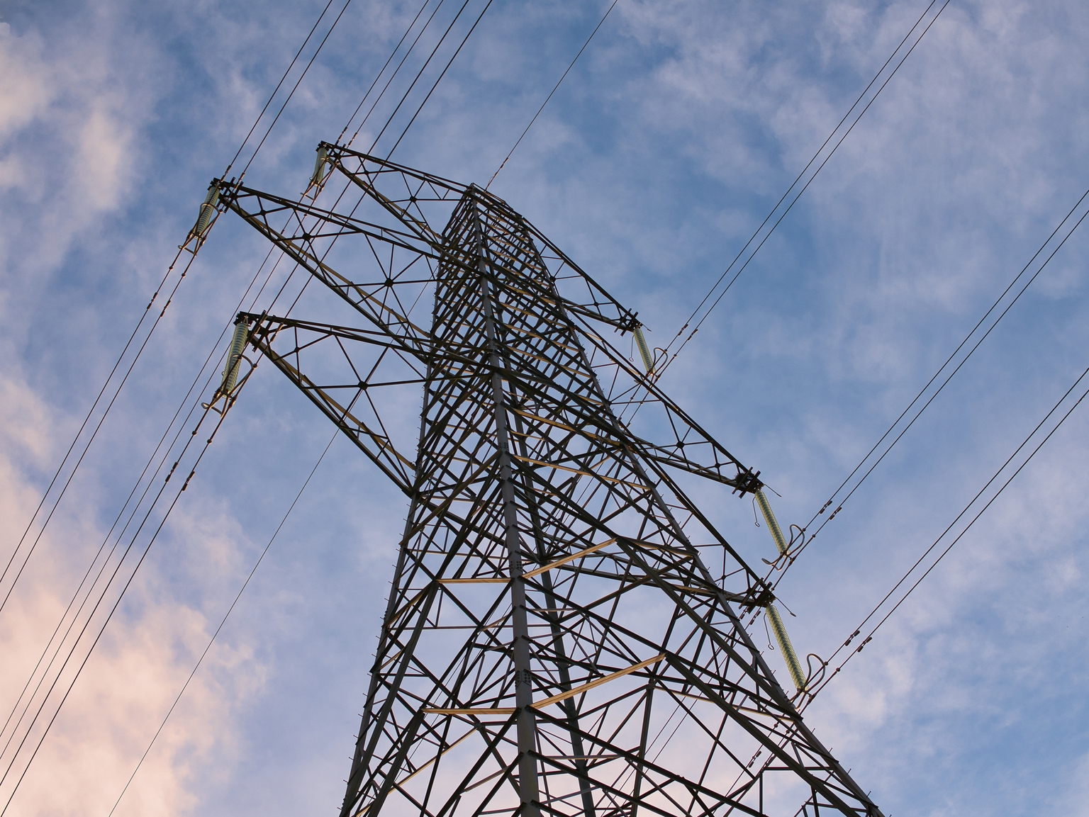 National Grid Stock: Solid Utility, But Limited Upside (NYSE:NGG ...