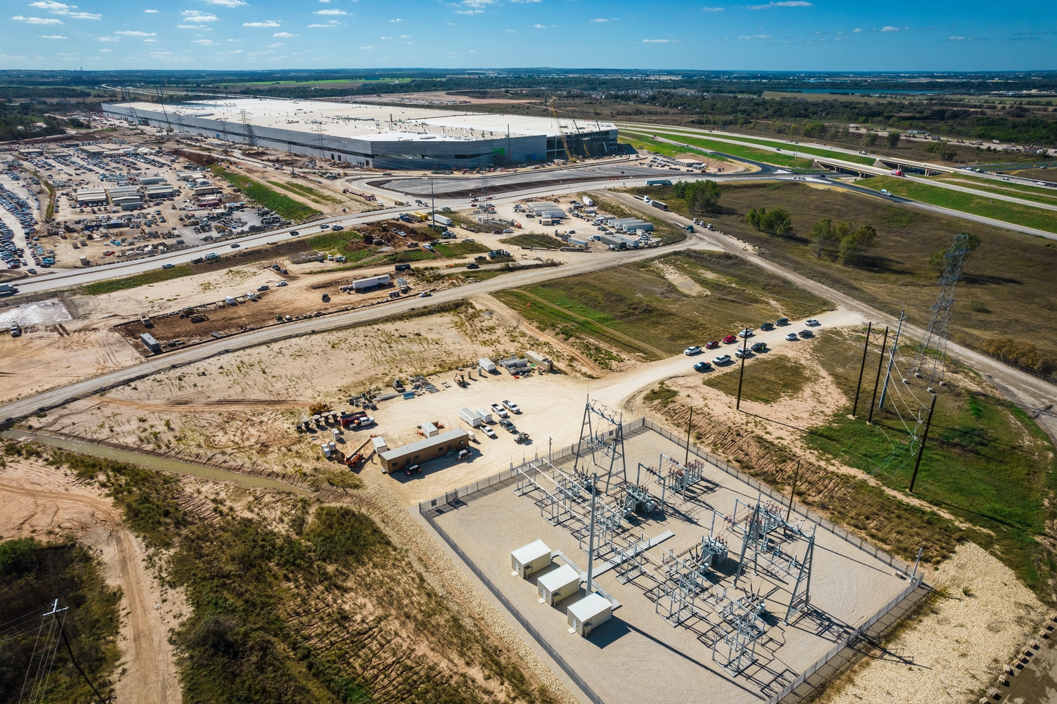 Wells Fargo sizes up Tesla’s aim to manufacture lower cost vehicles ...