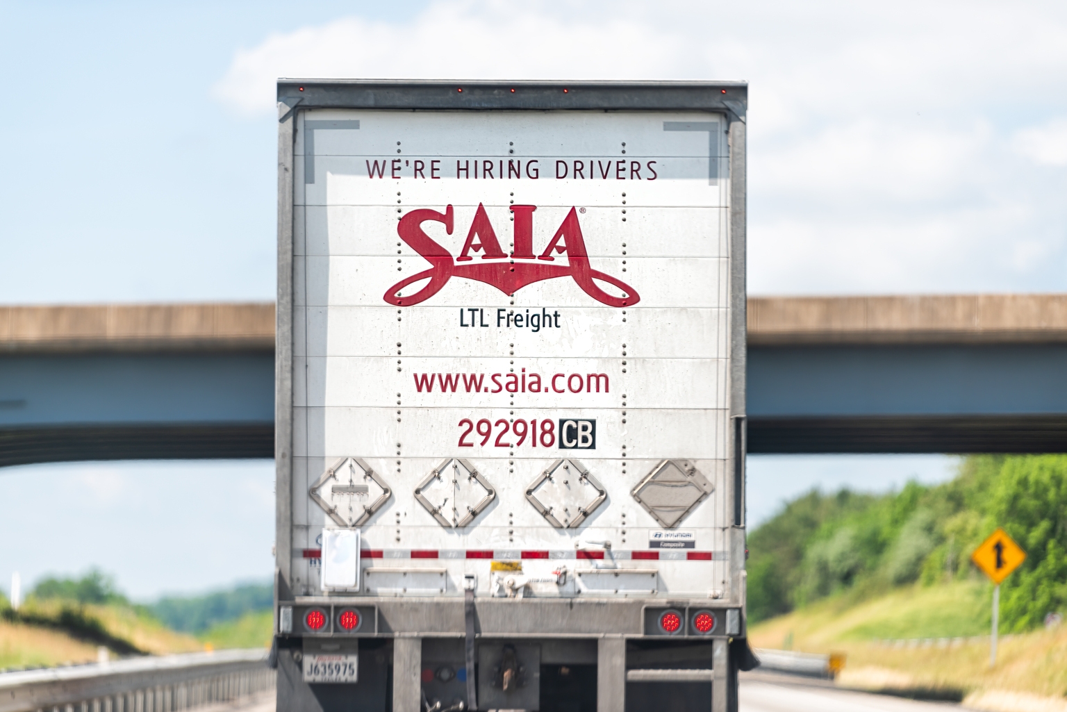 Saia Thriving In A Tough Market, But Valuation Is Steep (NASDAQ:SAIA ...