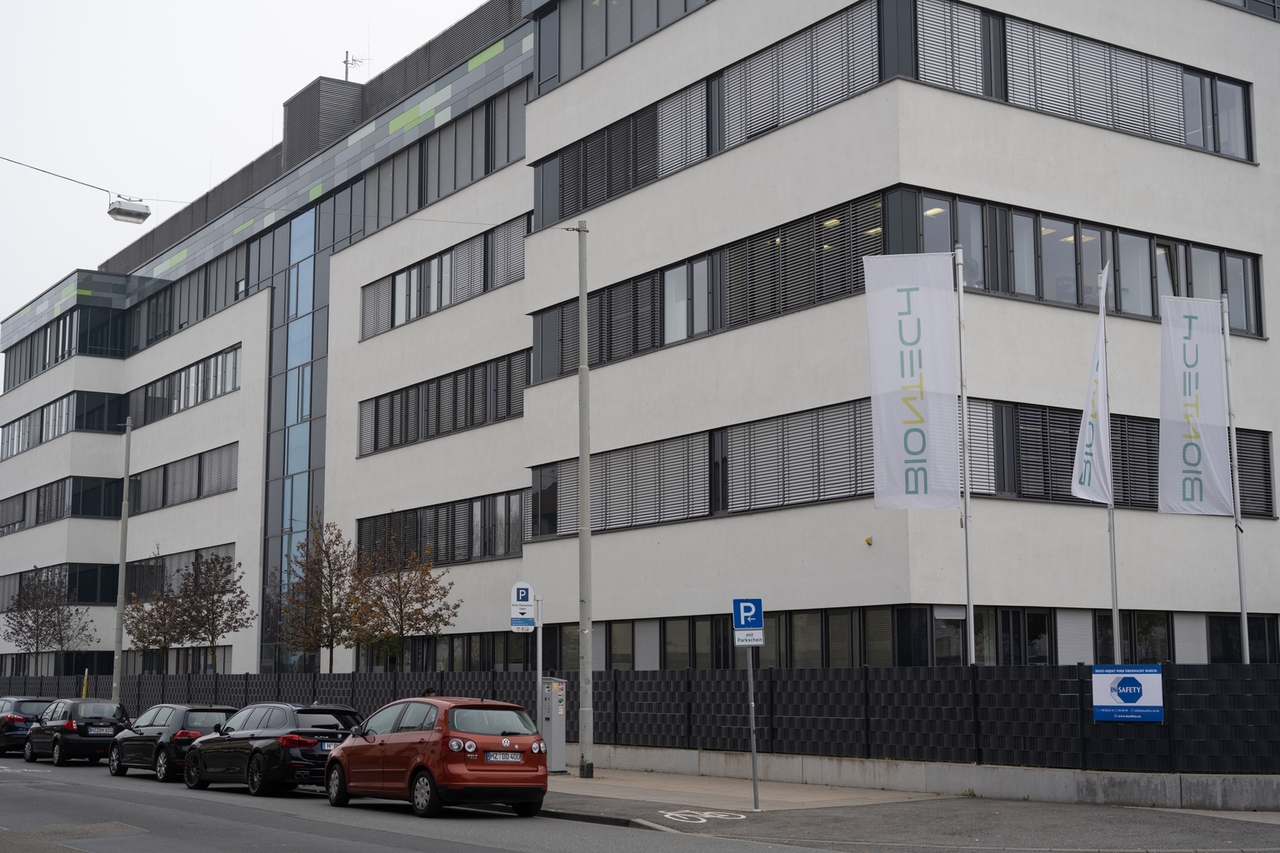 BioNTech begins construction of 1st African mRNA vaccine site; malaria ...