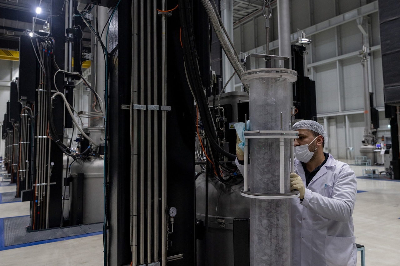 GCL-Poly Stock Eyes More Debt Reduction With Potential STAR Market ...