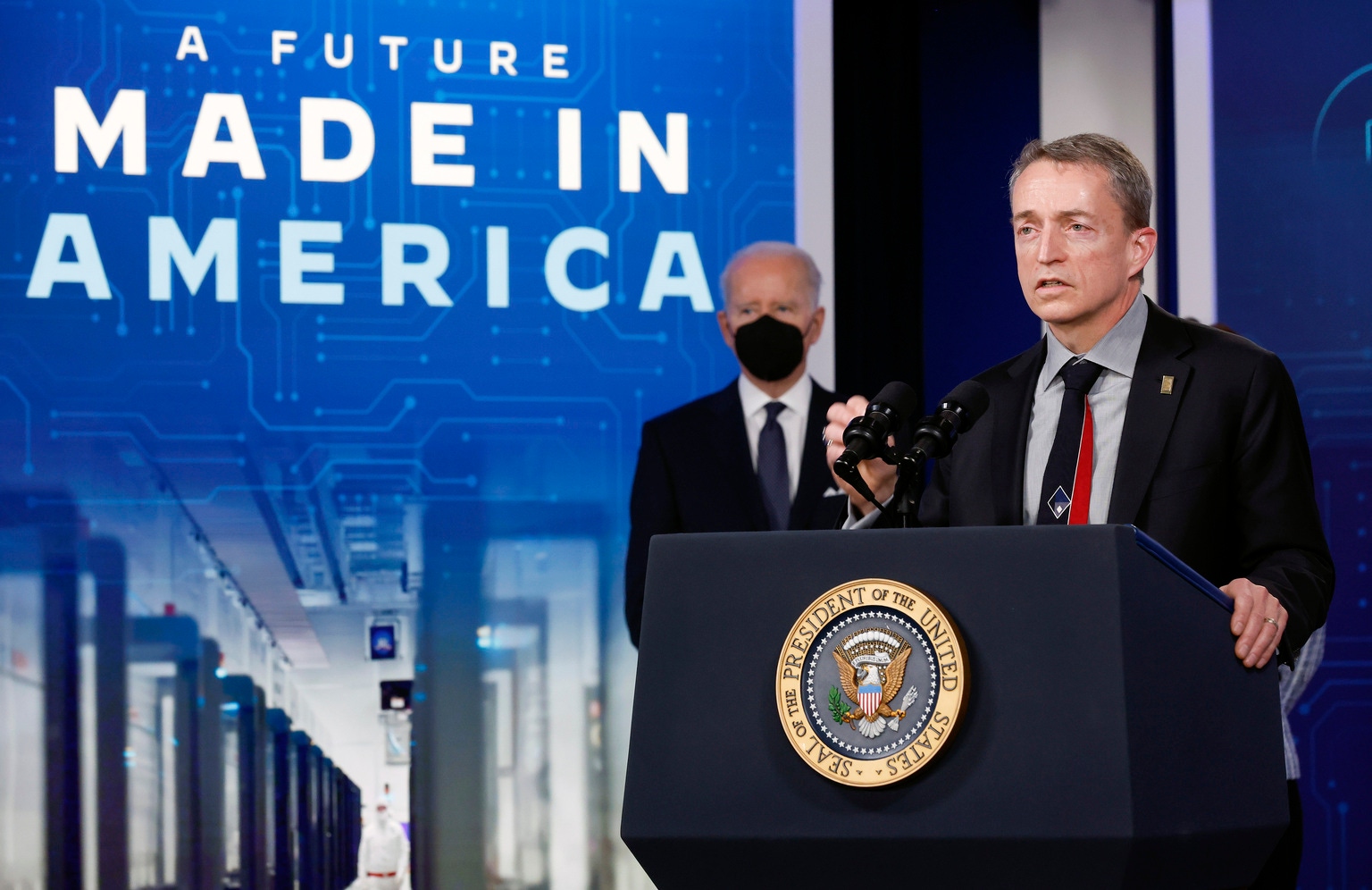 Intel Stock Approaches Fair Value (NASDAQ:INTC) | Seeking Alpha