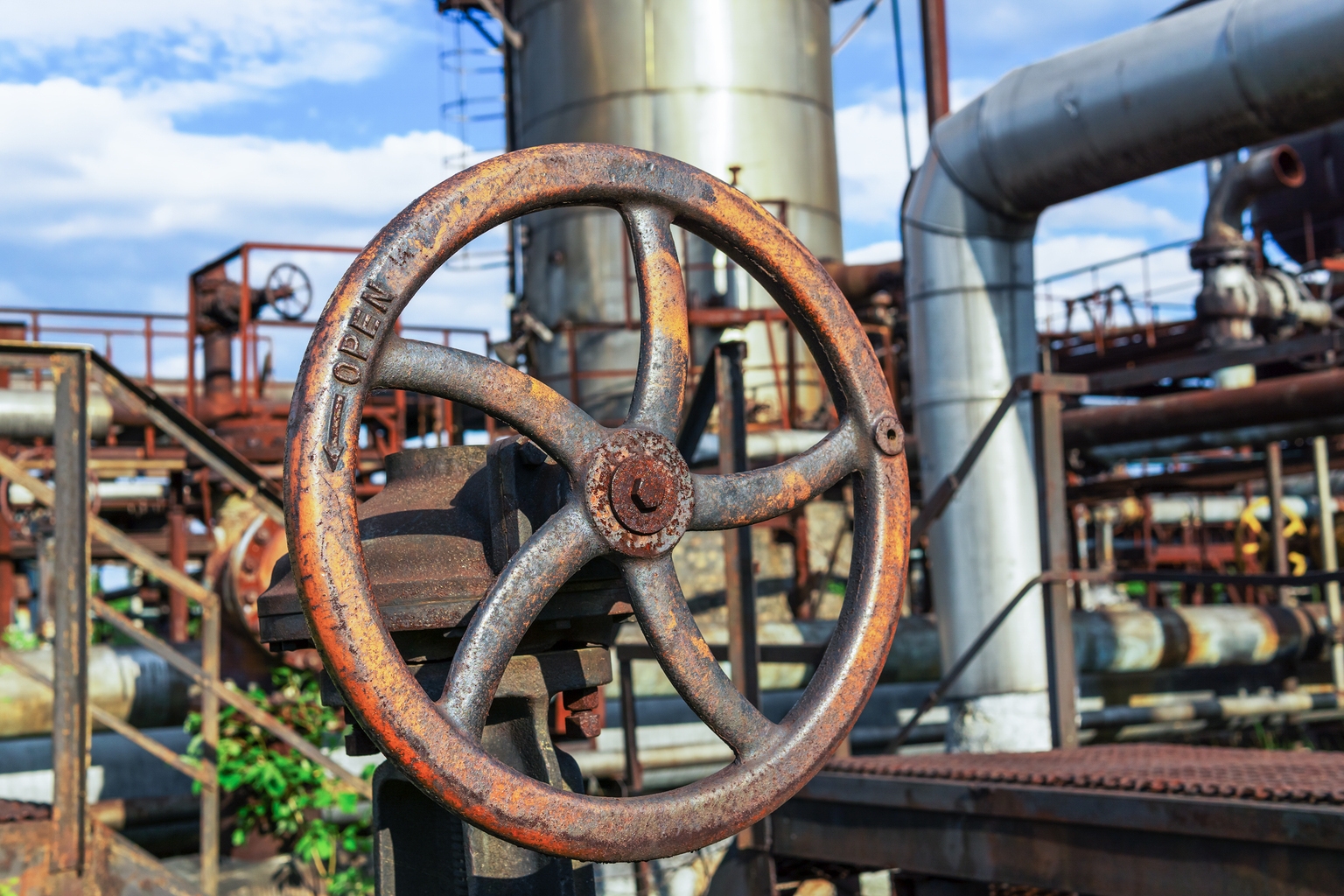 CVR Energy: Refining Margin Boom Hit The RIN Wall (NYSE:CVI) | Seeking ...