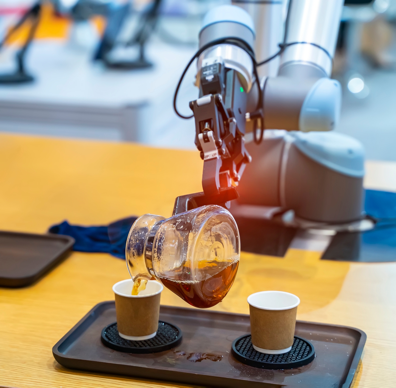 Richtech Robotics: A Small Fish In A Large Pond (NASDAQ:RR) | Seeking Alpha