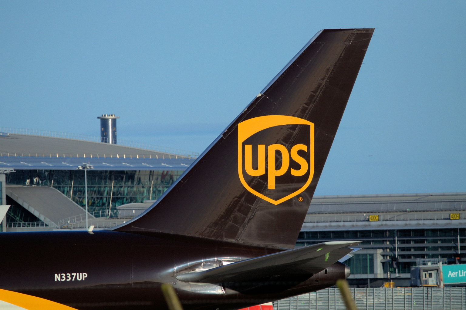 UPS Stock: Early Optimism Fades, A Hold At Current Levels (NYSE:UPS ...