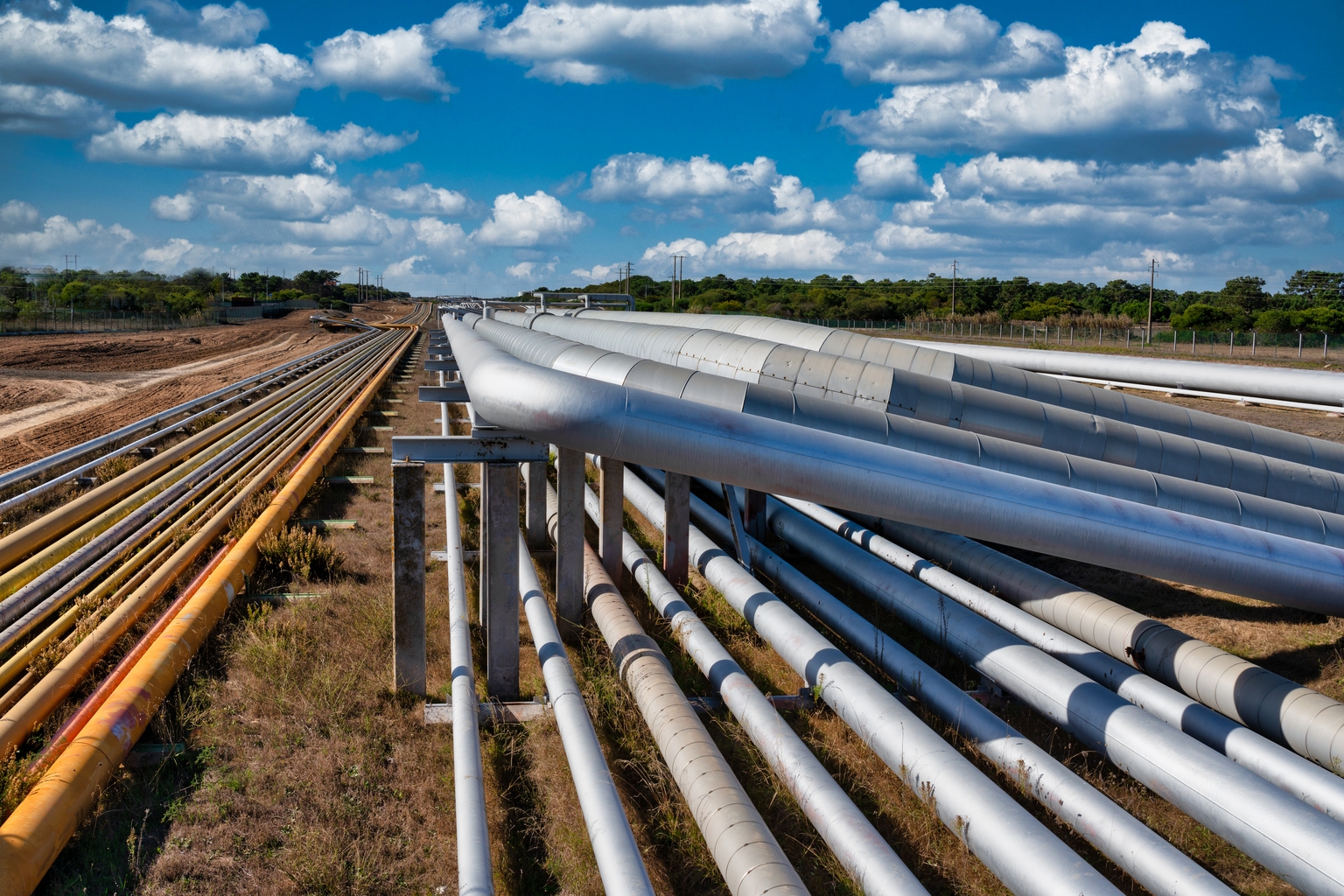 Energy Transfer remains a Strong Buy after a solid Q1 performance (NYSE ...