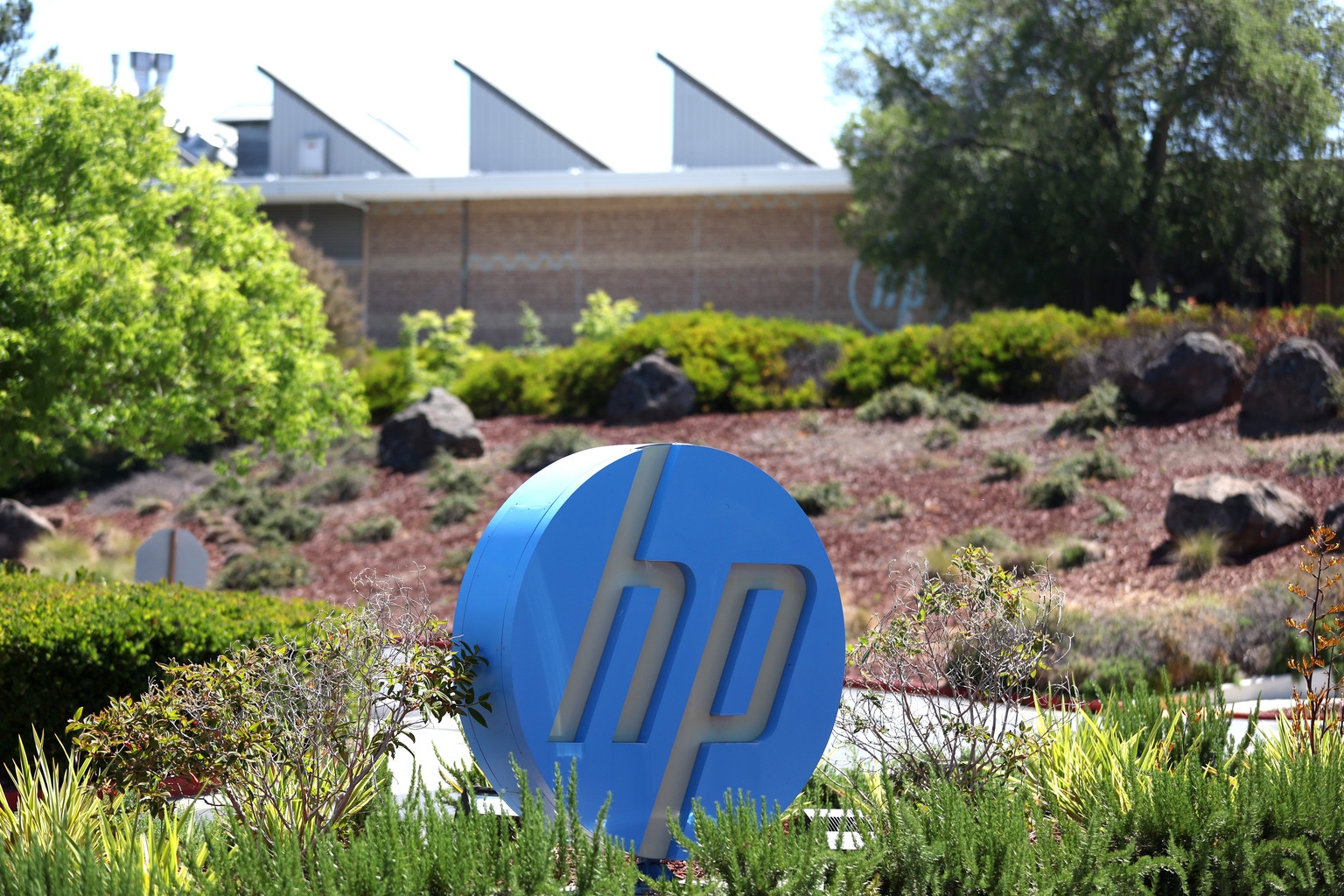 HP Stock: Stagnation Continues (NYSE:HPQ) | Seeking Alpha