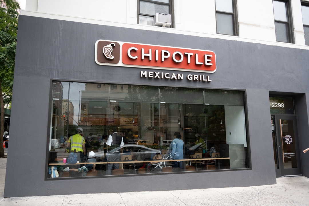 Why Chipotle's Digital Strategy And International Plans Make It A Buy ...