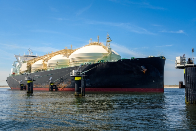 Golar LNG reportedly signs deal with Nigeria's NNPC for floating LNG plant (NASDAQ:GLNG ...