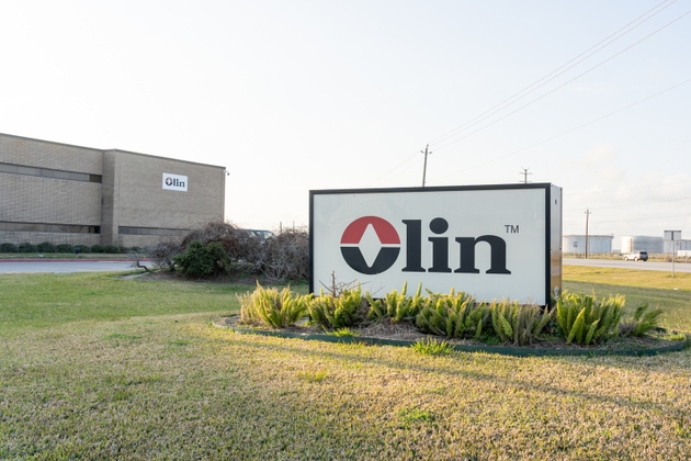 Olin slides after guiding Q4 adjusted EBITDA below expectations (OLN ...