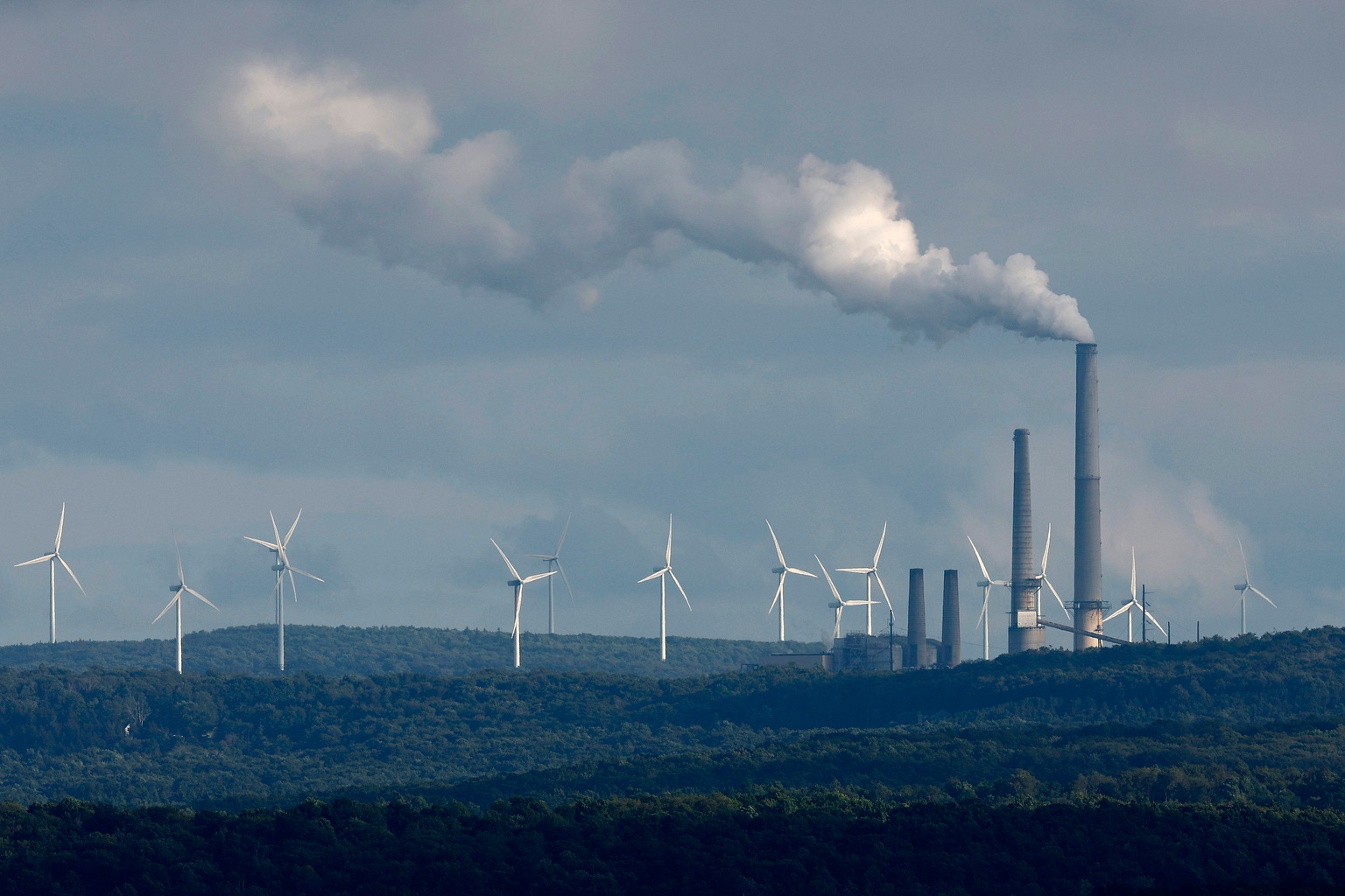Dominion Energy: A Tricky Transition To Cleaner Energy Sources (NYSE:D ...