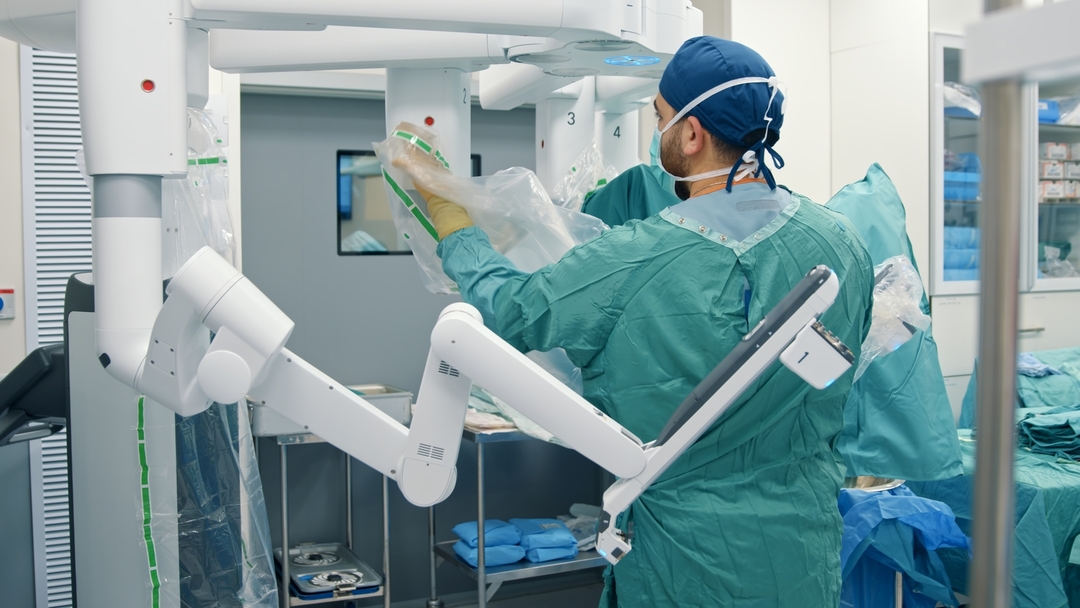 Intuitive Surgical Stock: Highly Valuable Ecosystem But Not Cheap (ISRG ...