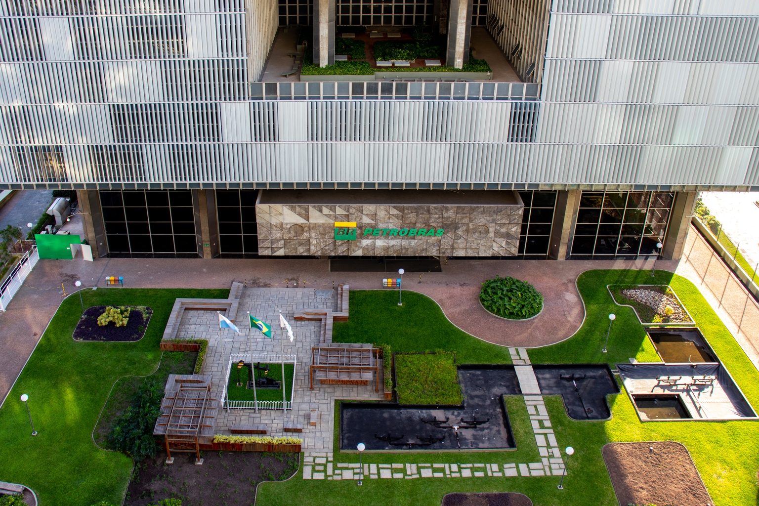 Petrobras Stock: Too Large A Discount For The Risks (NYSE:PBR ...