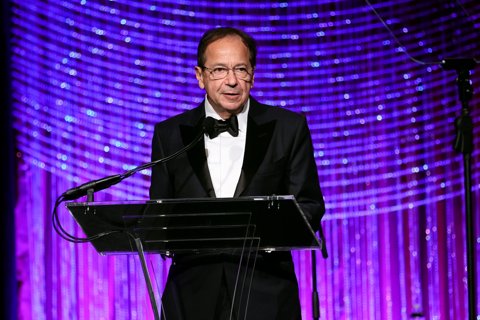 Tracking John Paulson’s Paulson & Company Portfolio – Q4 2023 Update ...