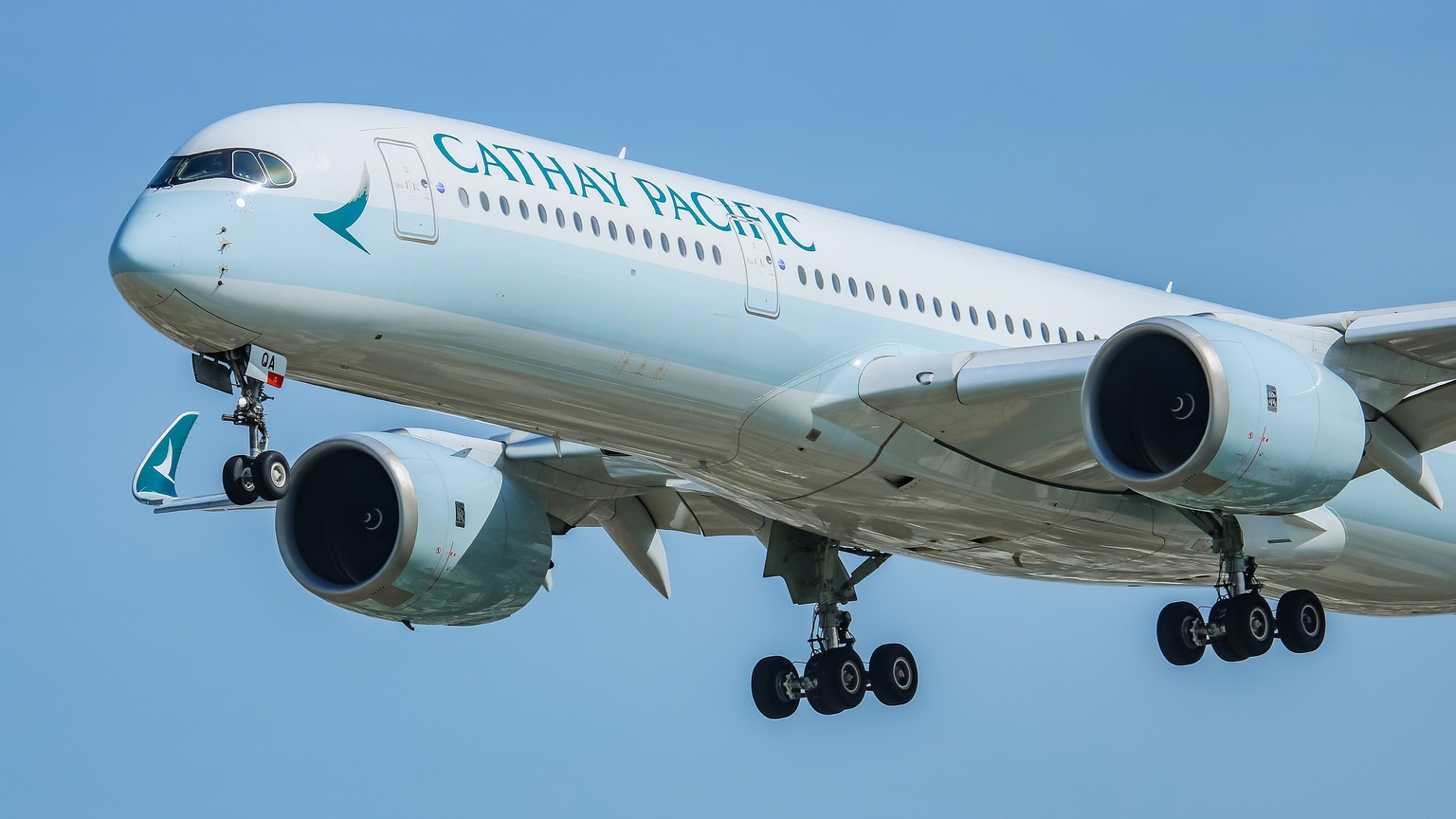 Cathay Pacific orders six freighter planes from Airbus (OTCMKTS:EADSF ...