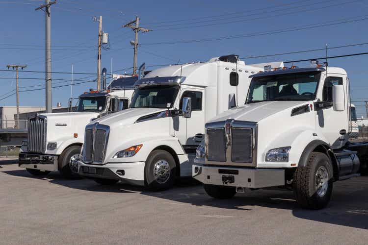 Paccar Keeps On Truckin Technical Analysis Seeking Alpha paccar-keeps-on-truckin-technical-analysis-seeking-alpha