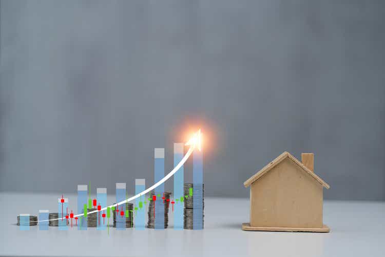 Investors weigh benefits of real estate ETFs versus individual stock ... Investors weigh benefits of real estate ETFs versus individual stock ...