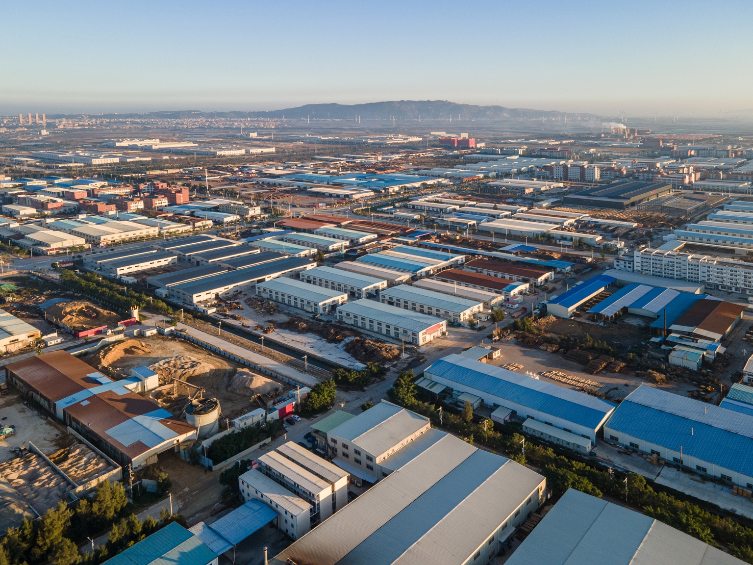 DXP Enterprises: Cash Is Strong, Growth Lagging, Wait For Signals ...